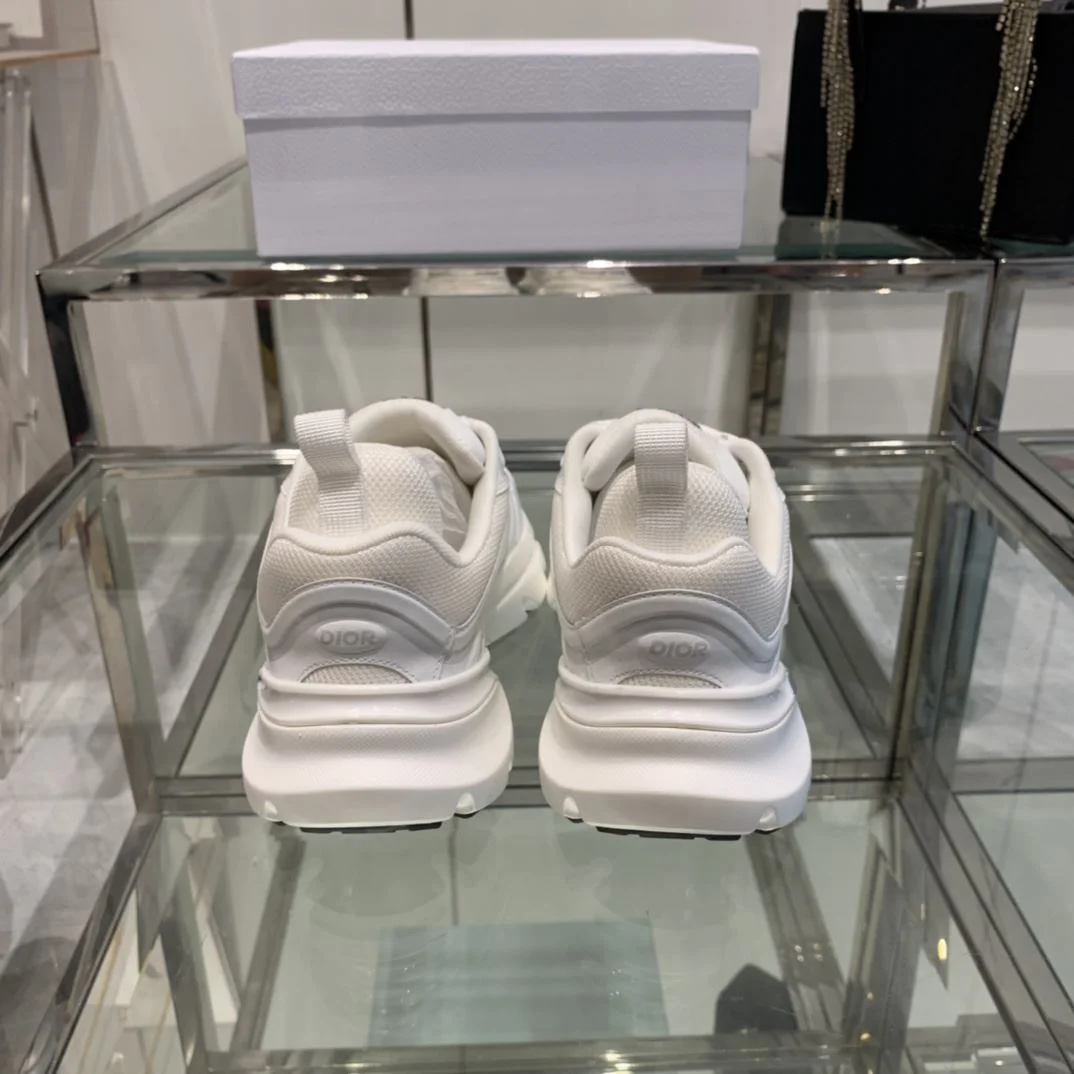 Brand-authenticated Christian Dior Sneaker
