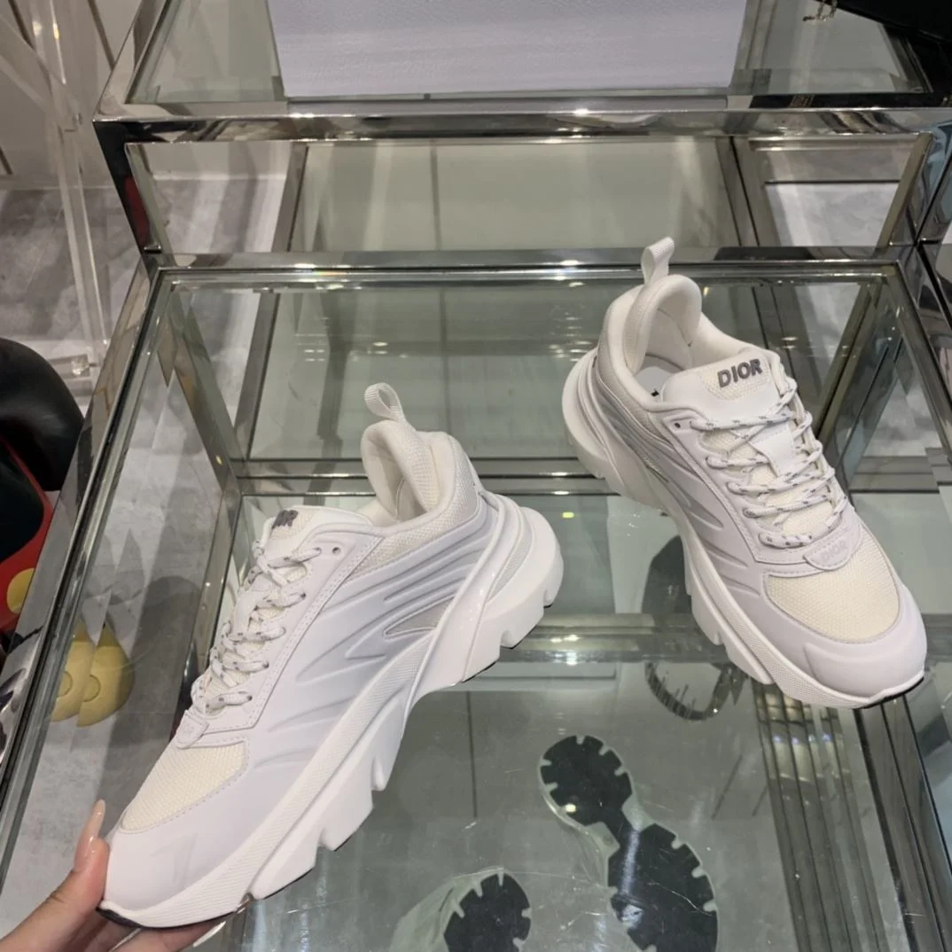 Precise copy Christian Dior Sneaker