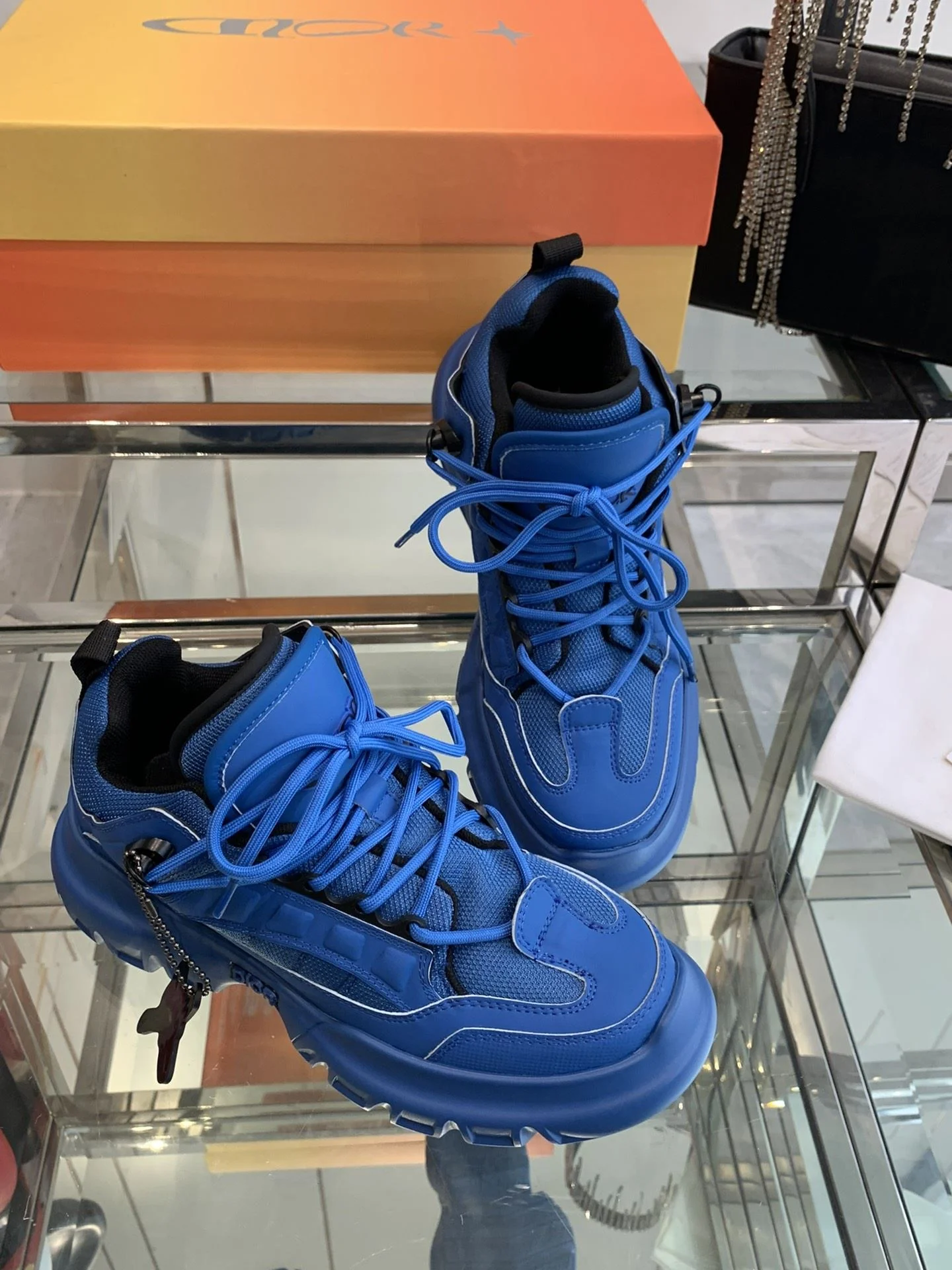 Factory-made Christian Dior Sneaker