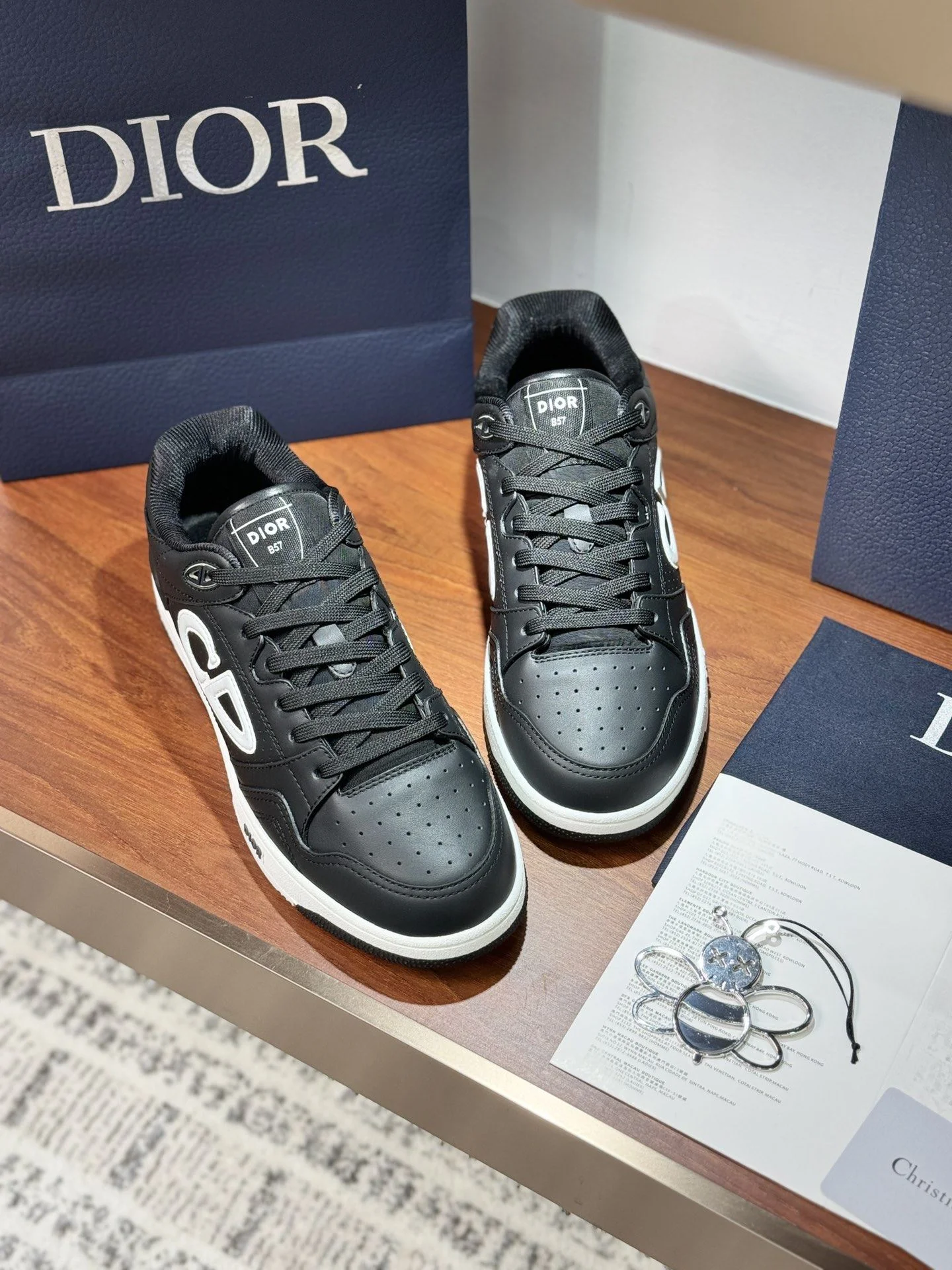 Brand-authenticated Christian Dior Sneaker