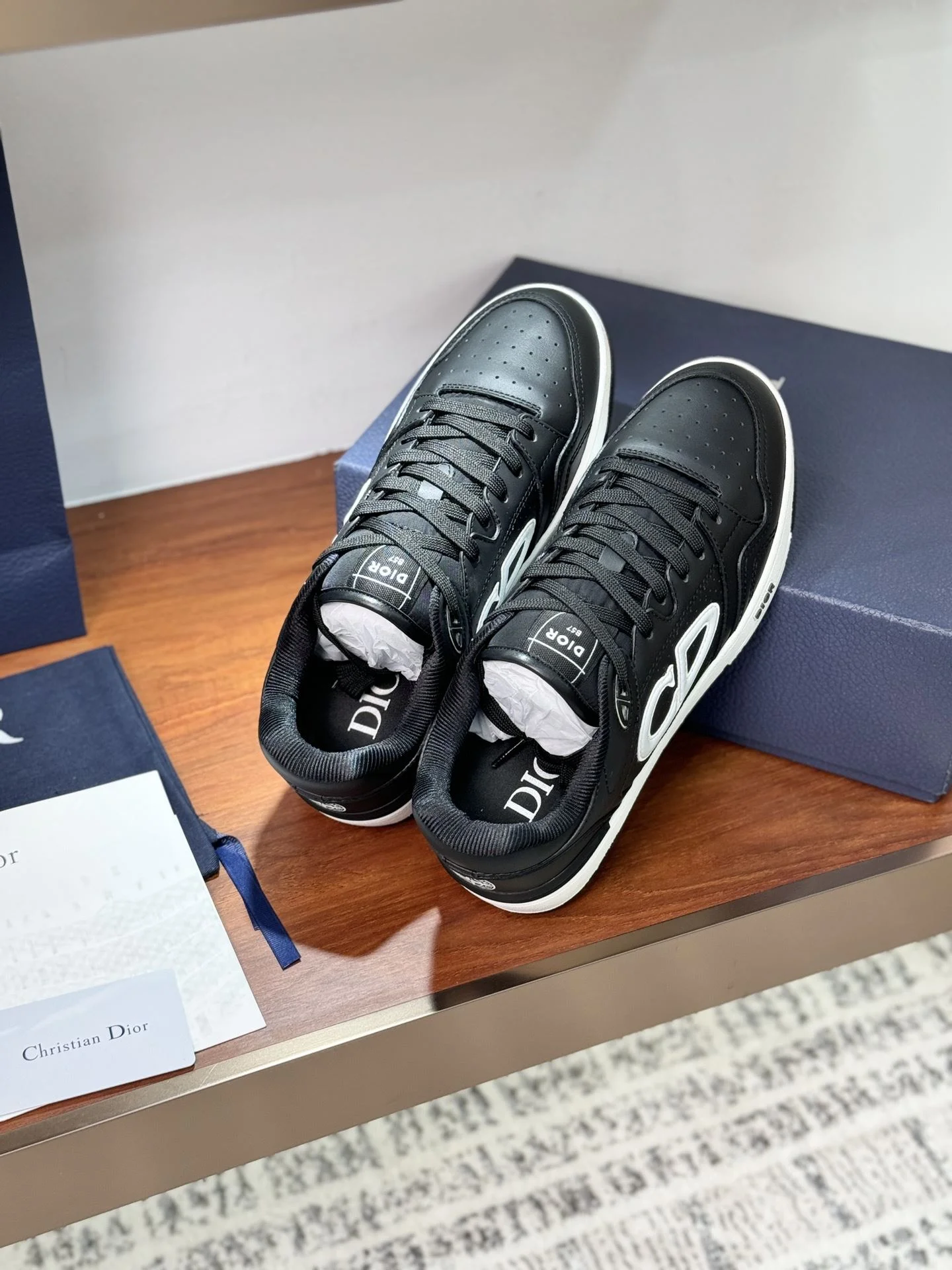 Brand-authenticated Christian Dior Sneaker