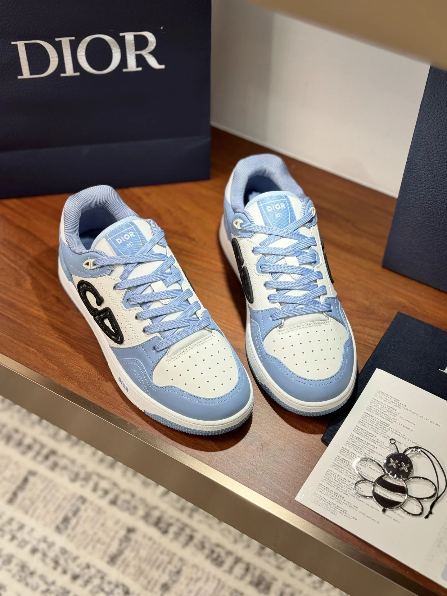 Official Christian Dior Sneaker