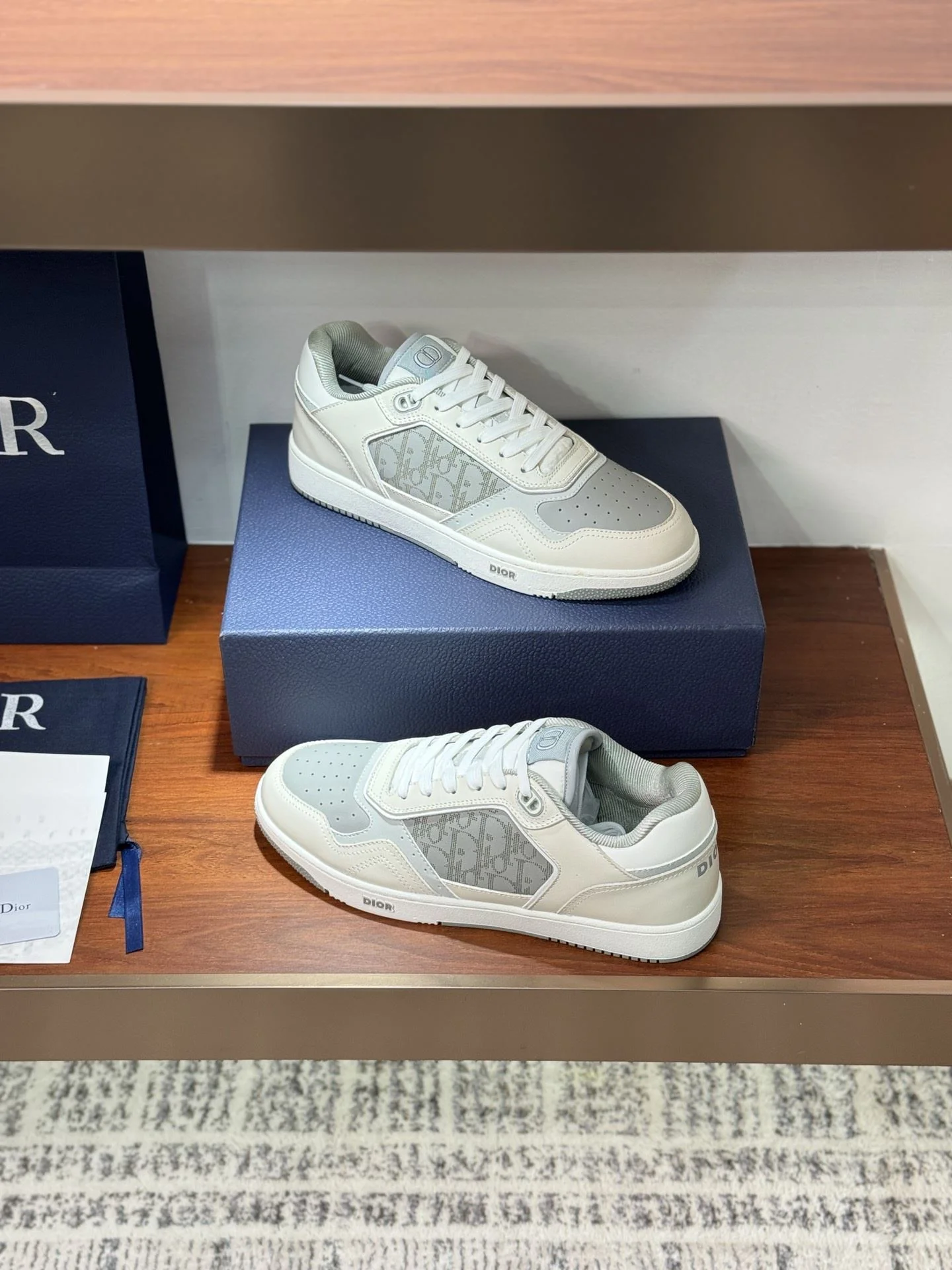 Affordable Christian Dior Sneaker