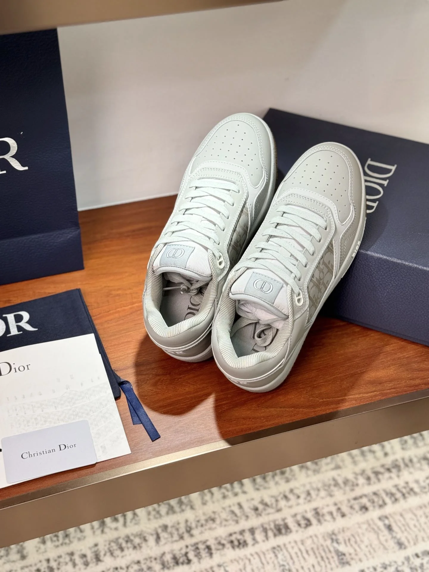High accuracy Christian Dior Sneaker