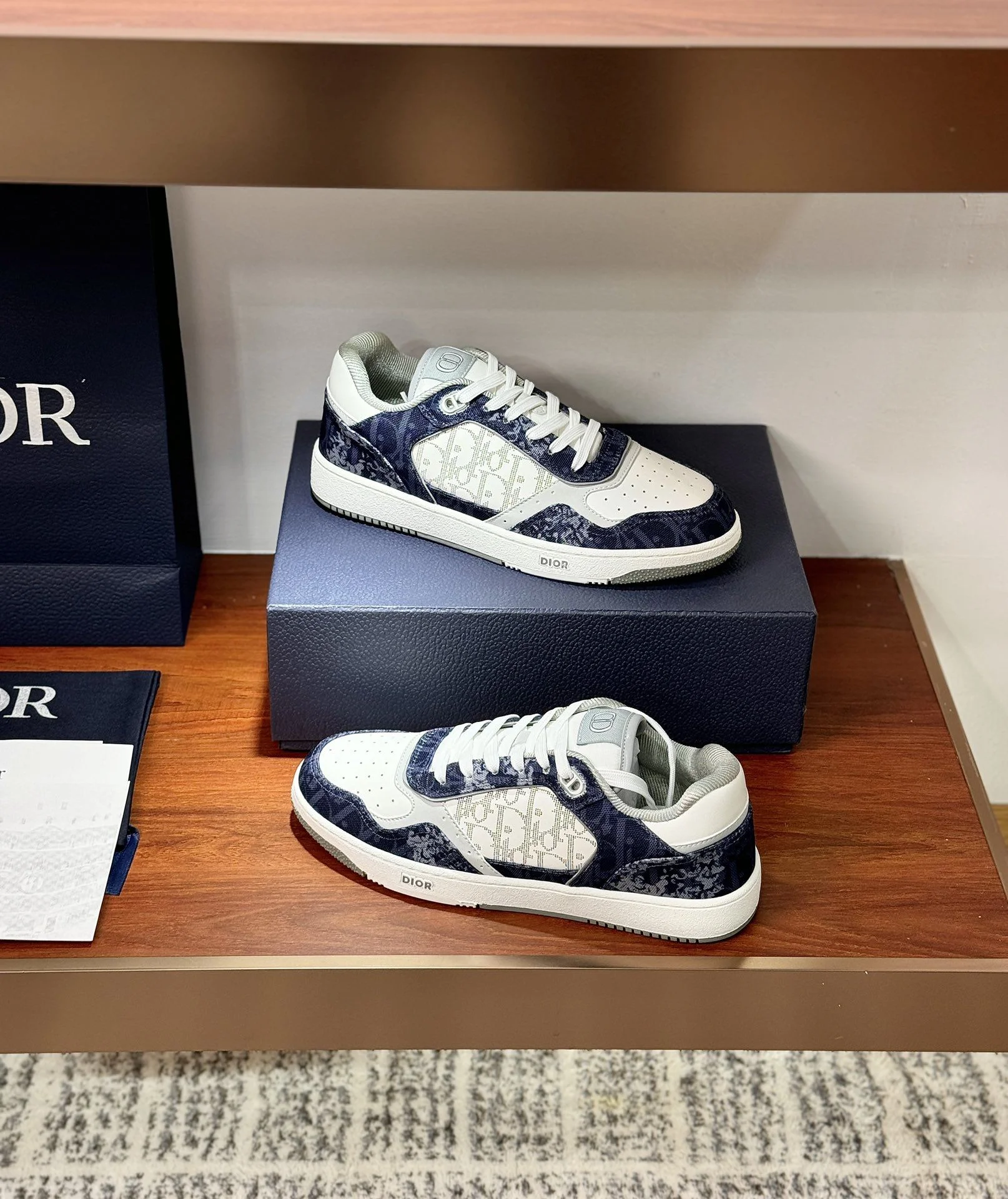 Top match Christian Dior Sneaker