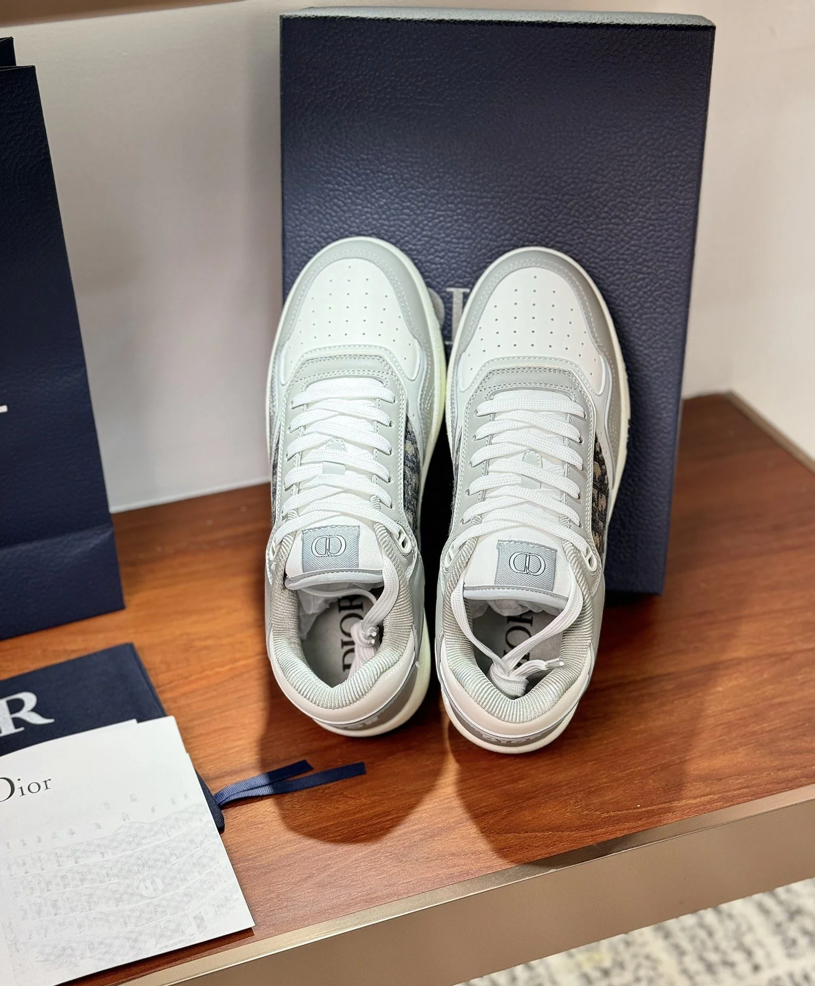 Original Christian Dior Sneaker