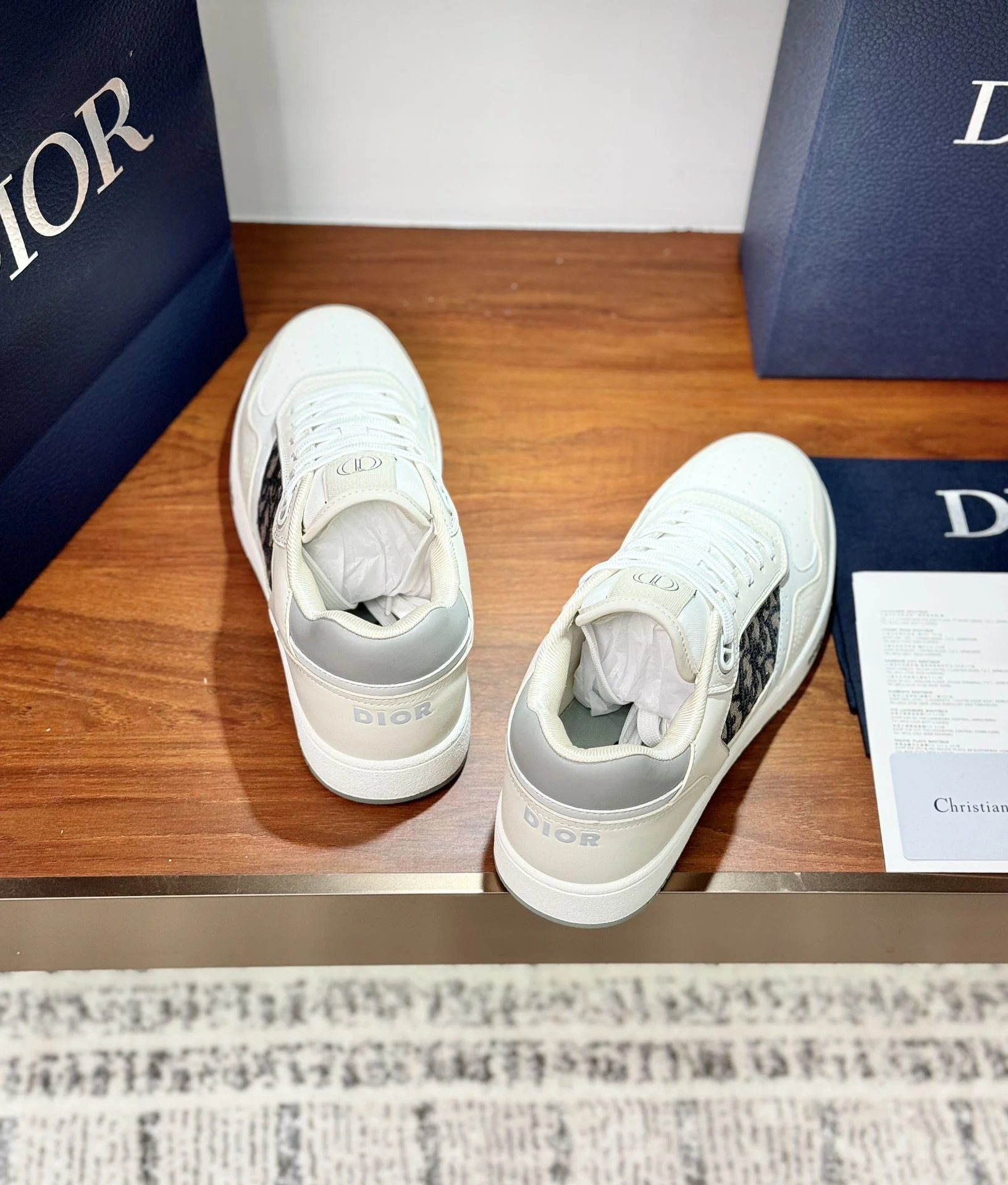 Precise copy Christian Dior Sneaker
