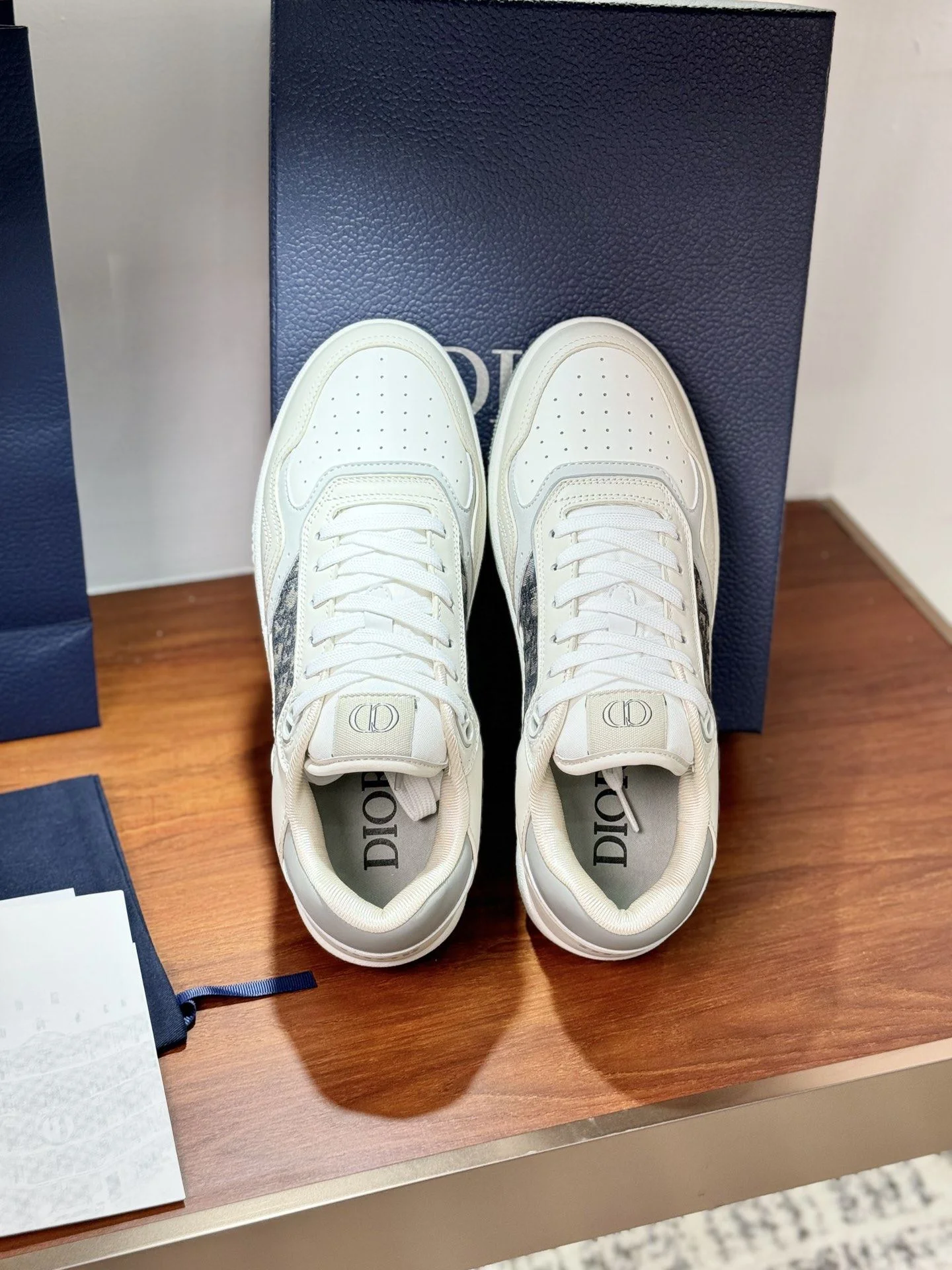 Precise copy Christian Dior Sneaker