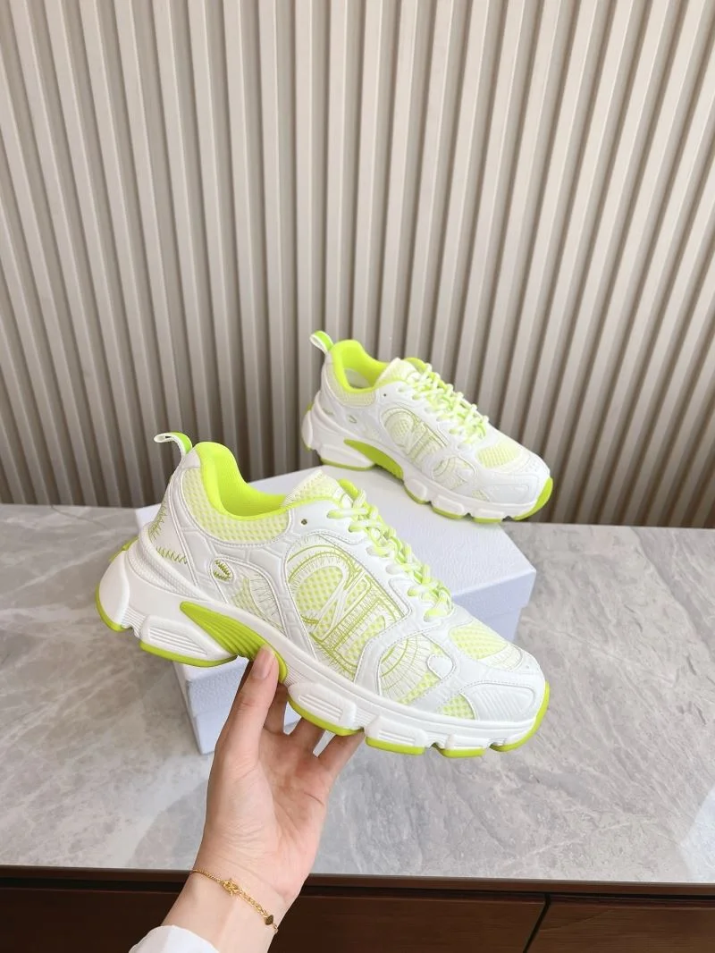 Factory-made Christian Dior Sneaker