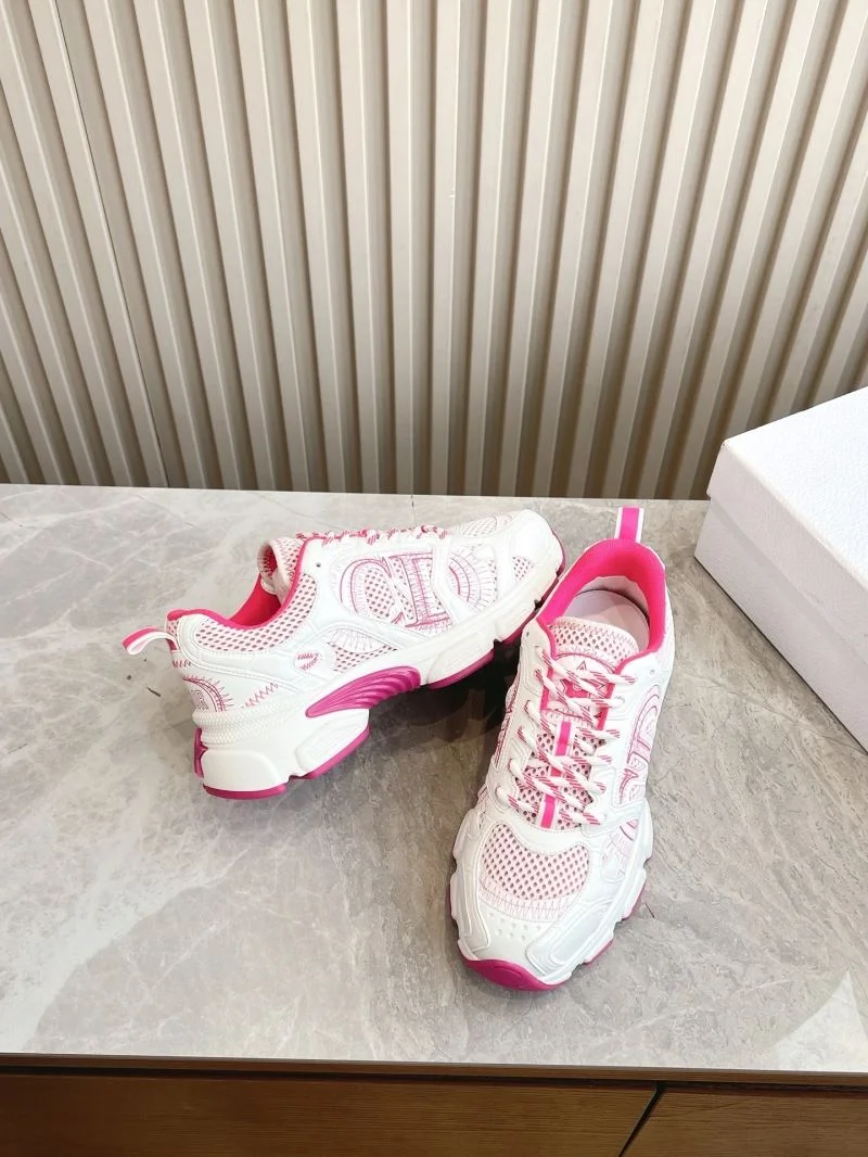 Legit Christian Dior Sneaker