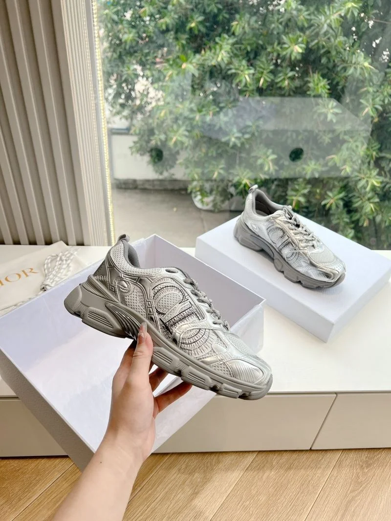 Discounted Christian Dior Sneaker