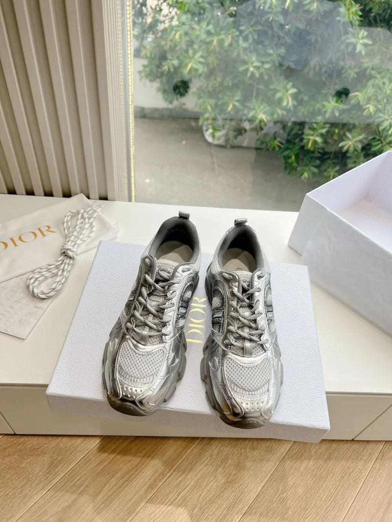 Discounted Christian Dior Sneaker