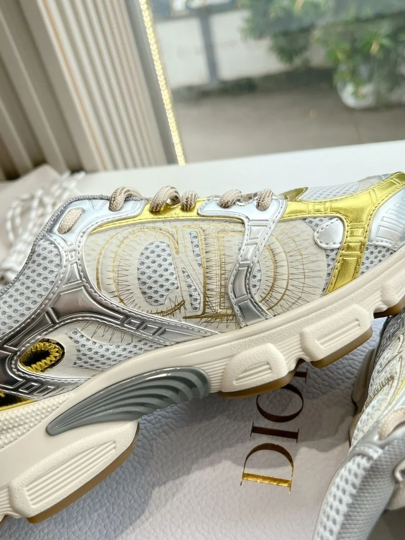 Economical Christian Dior Sneaker
