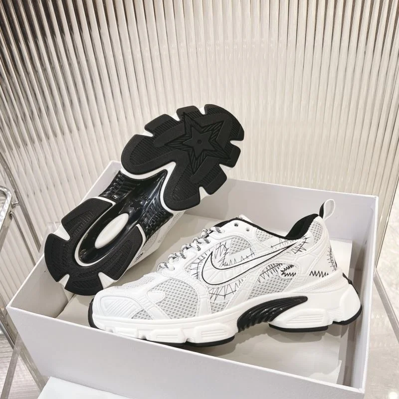 Affordable Christian Dior Sneaker
