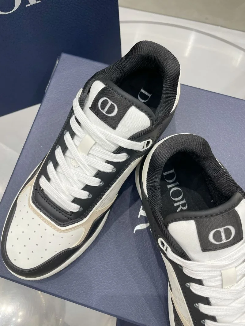 Inexpensive Christian Dior Sneaker