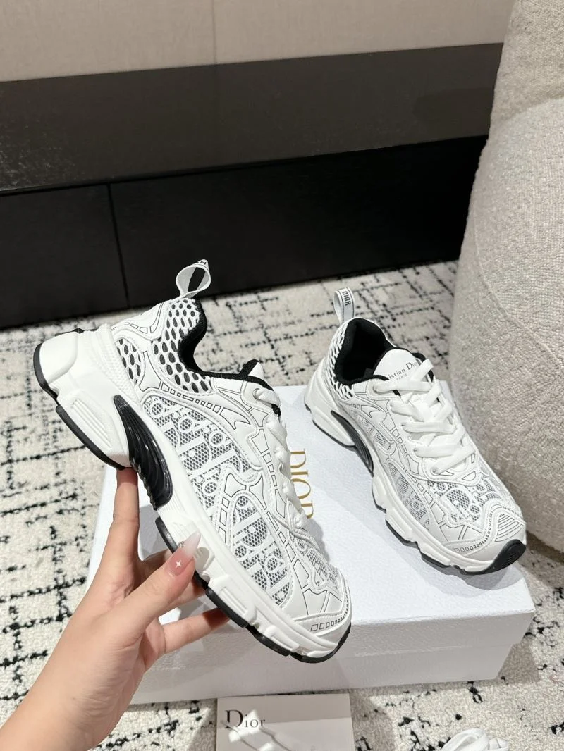 Brand-authenticated Christian Dior Sneaker