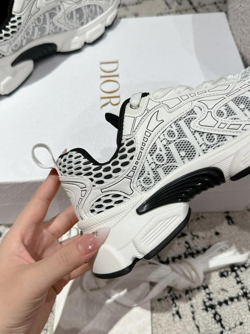 Brand-authenticated Christian Dior Sneaker