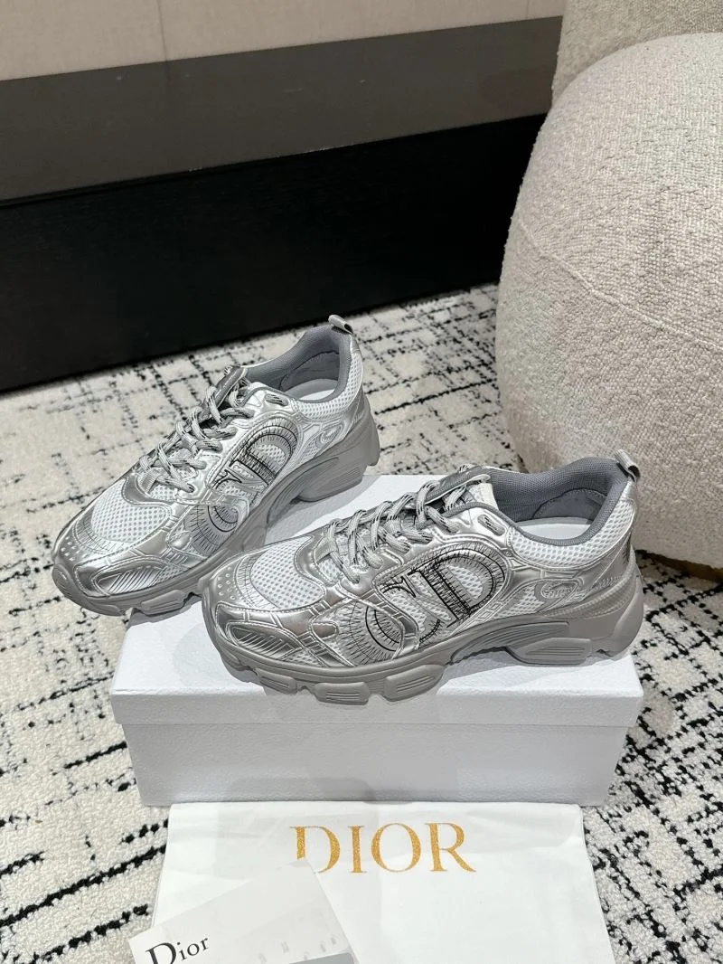 Legit Christian Dior Sneaker