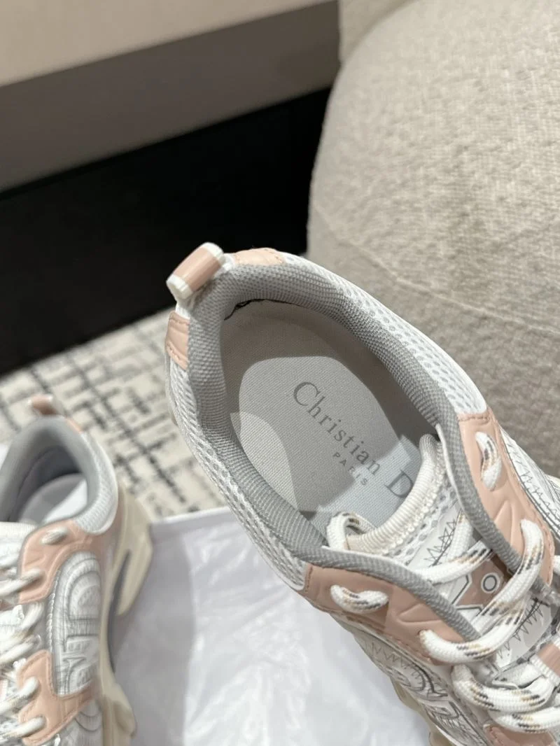 Real Christian Dior Sneaker