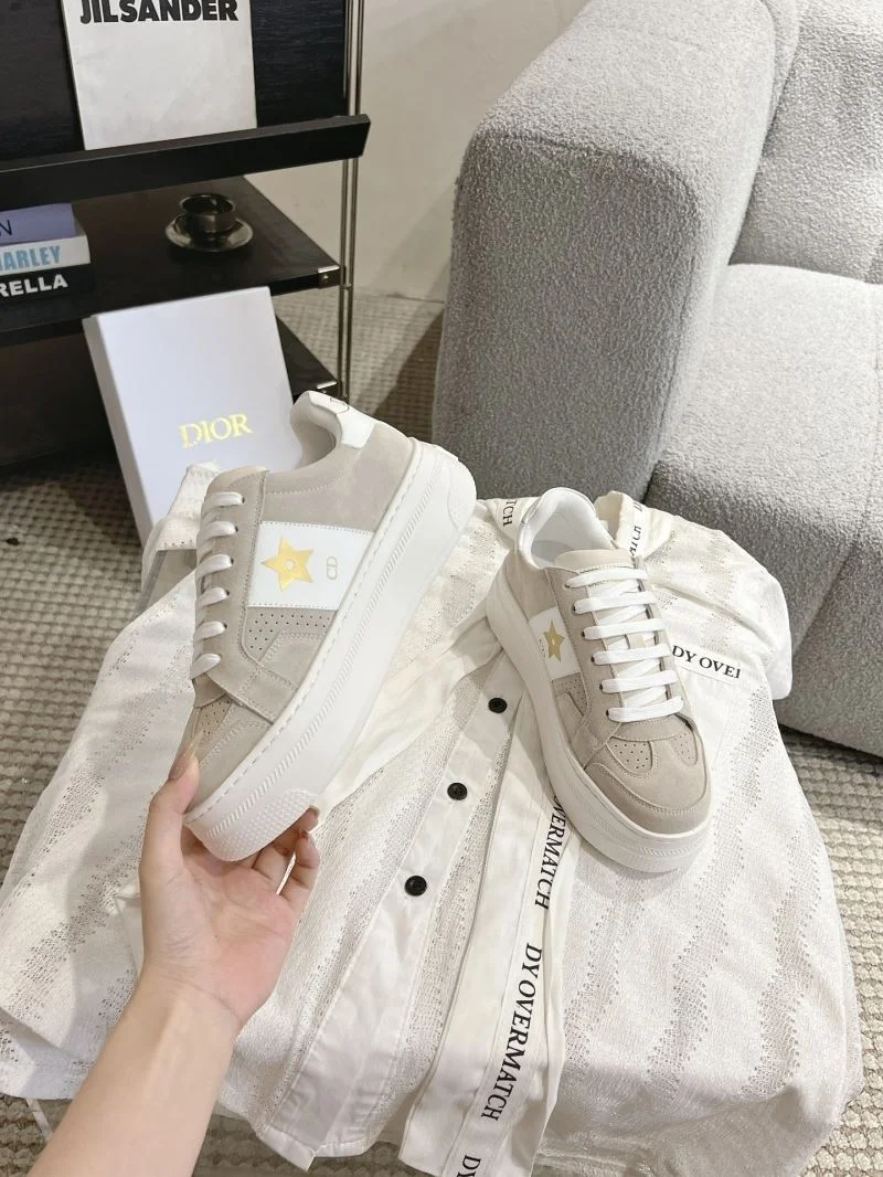 Discounted Christian Dior Sneaker
