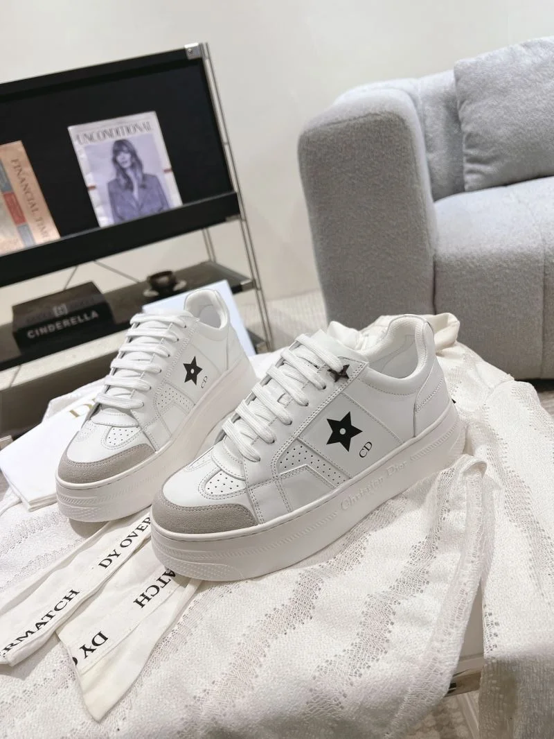 Inexpensive Christian Dior Sneaker