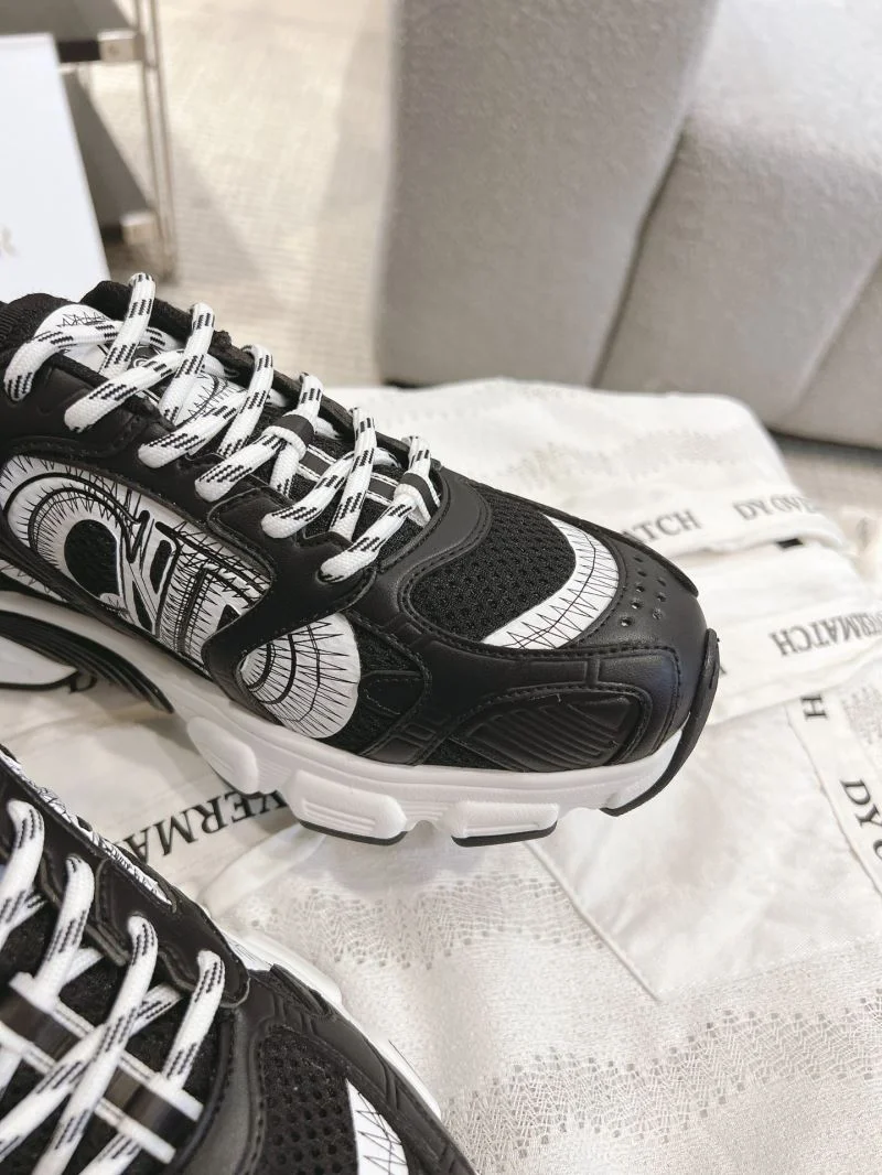 Real Christian Dior Sneaker