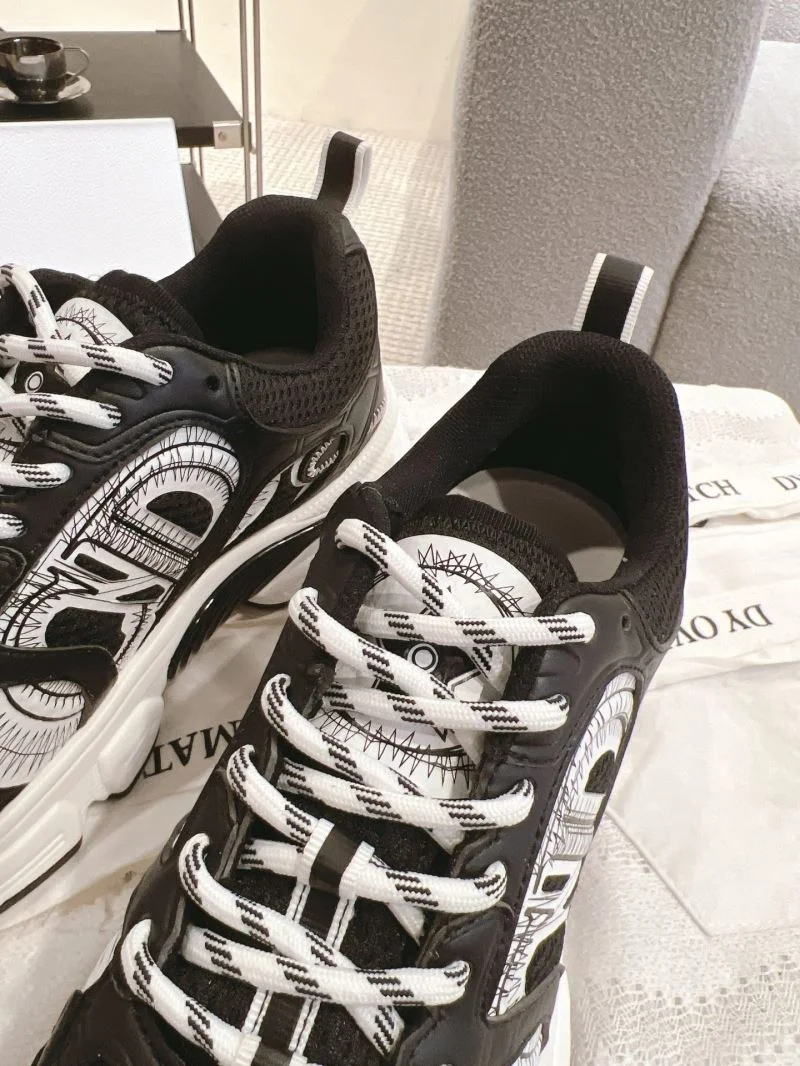 Real Christian Dior Sneaker