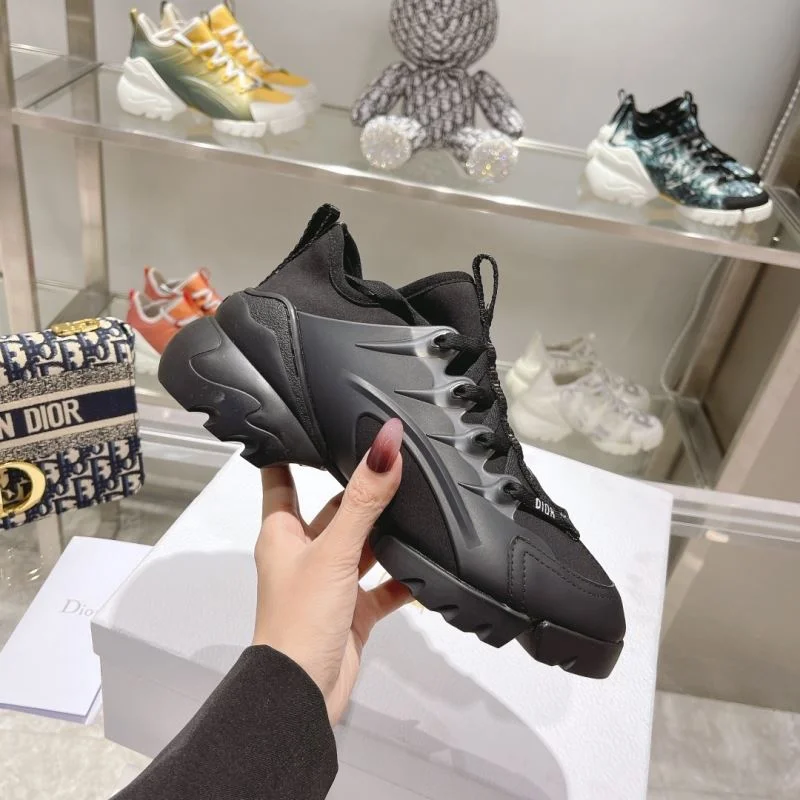 Inexpensive Christian Dior Sneaker