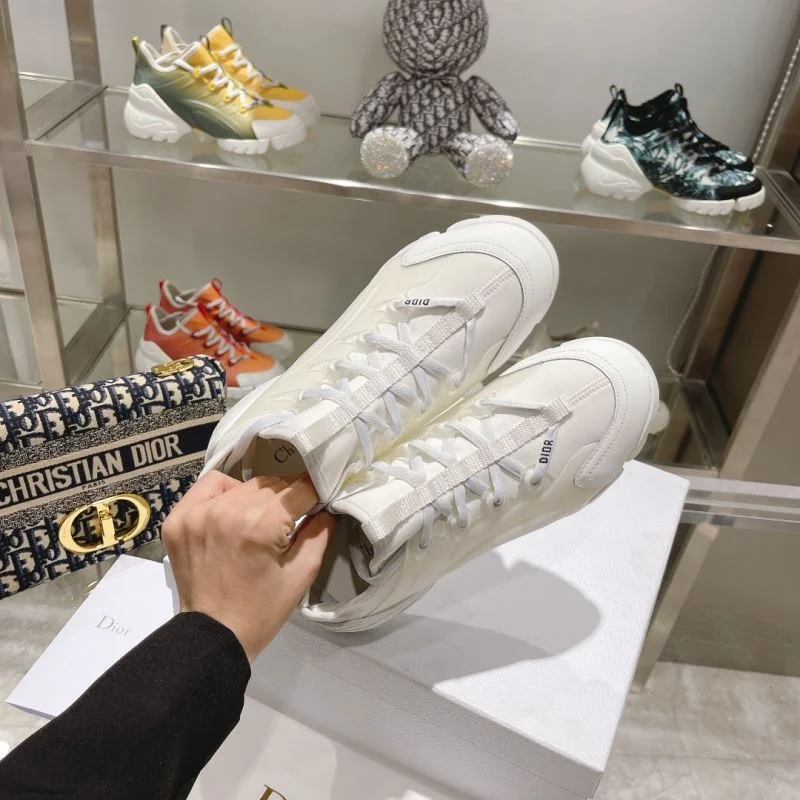 Bargain Christian Dior Sneaker