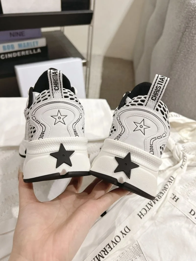Indistinguishable Christian Dior Sneaker