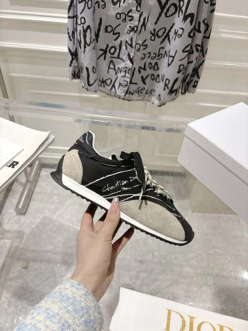 Indistinguishable Christian Dior Sneaker