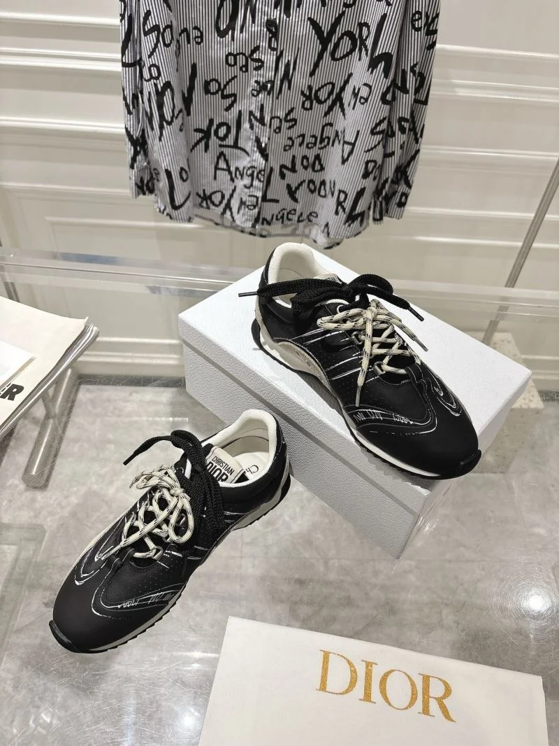 Indistinguishable Christian Dior Sneaker