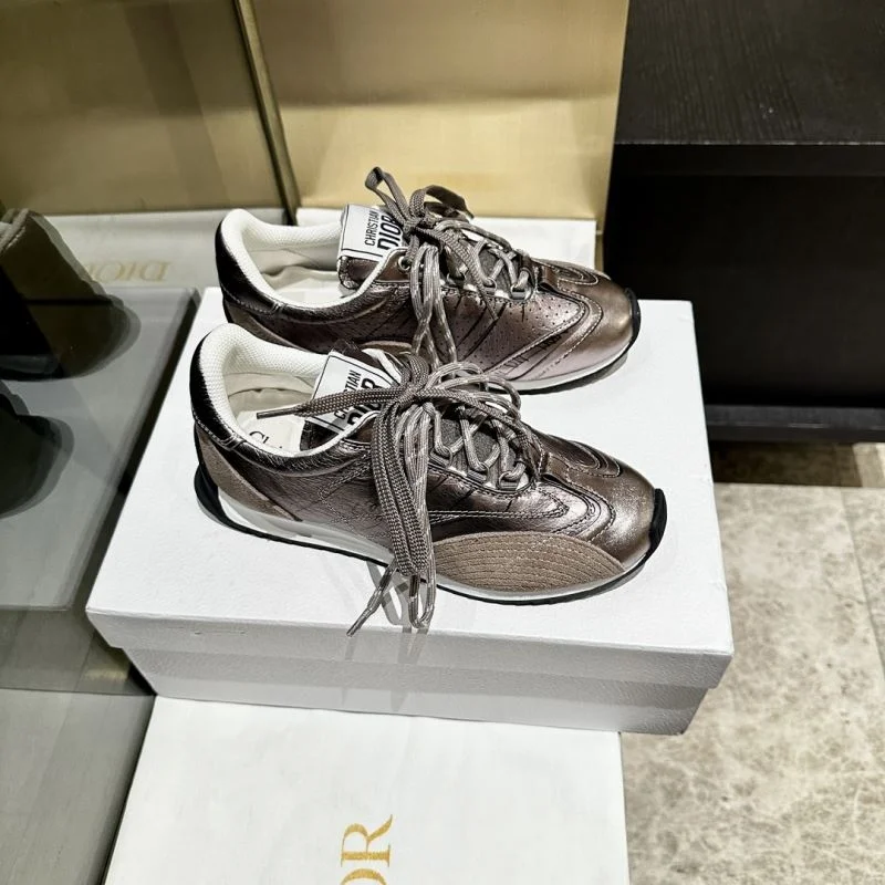 Economical Christian Dior Sneaker