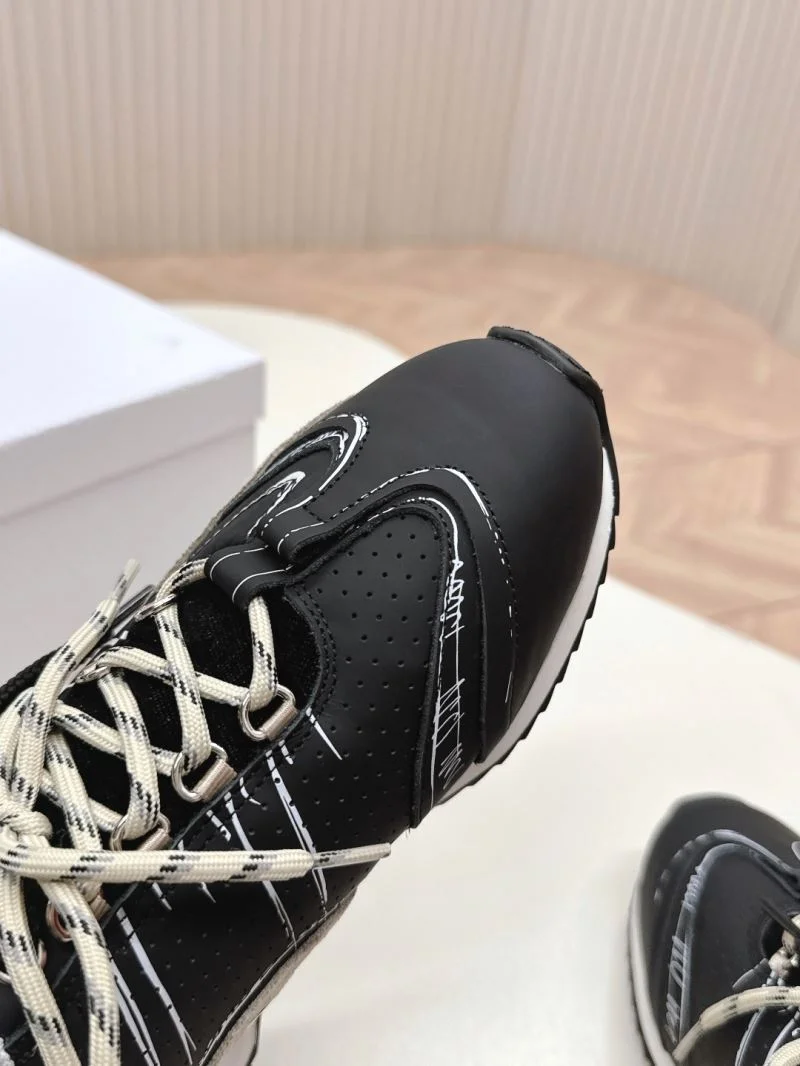 High fidelity Christian Dior Sneaker