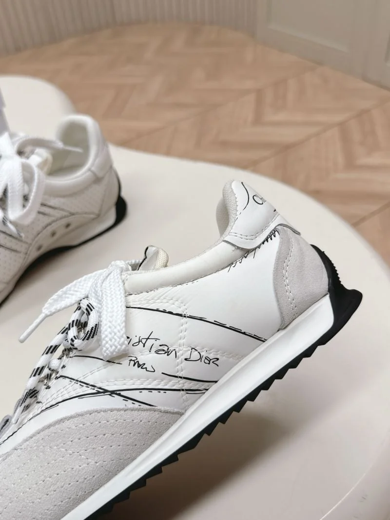 Exact replica Christian Dior Sneaker