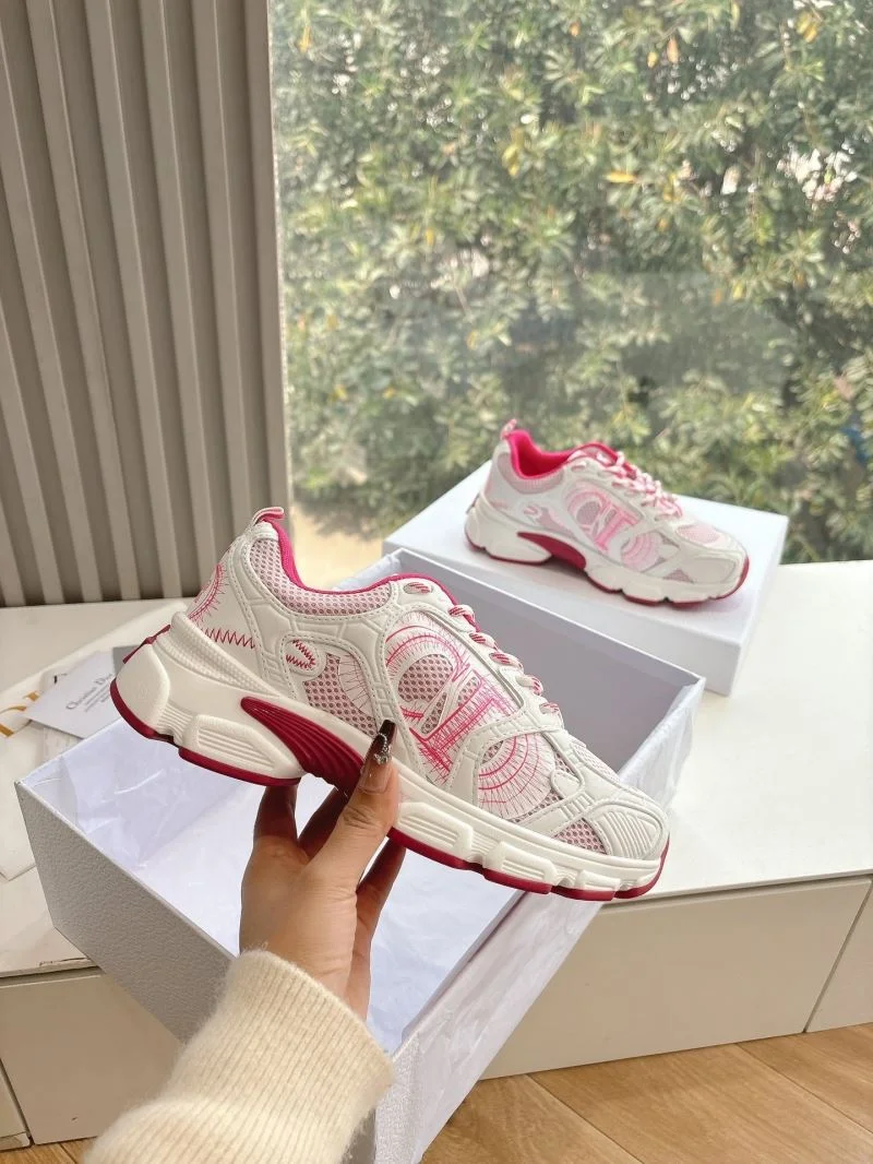 Indistinguishable Christian Dior Sneaker