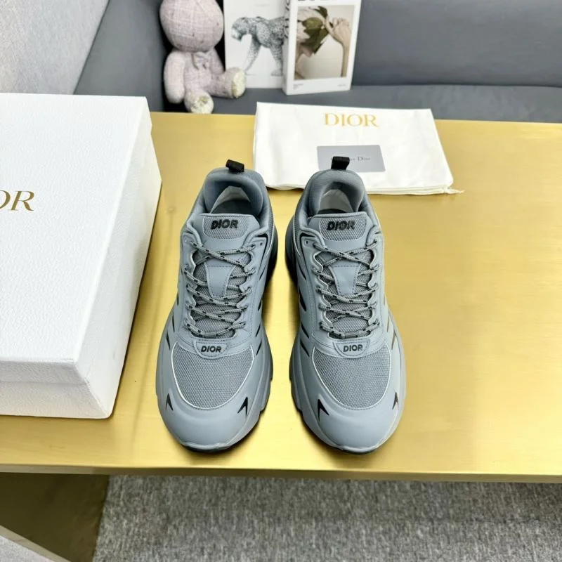 Bargain Christian Dior Sneaker