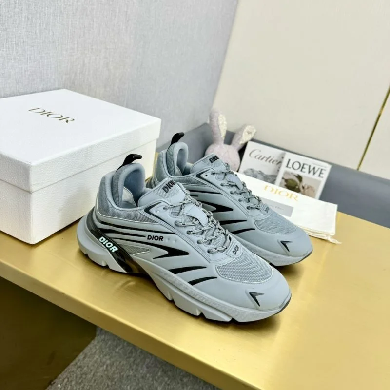 Bargain Christian Dior Sneaker