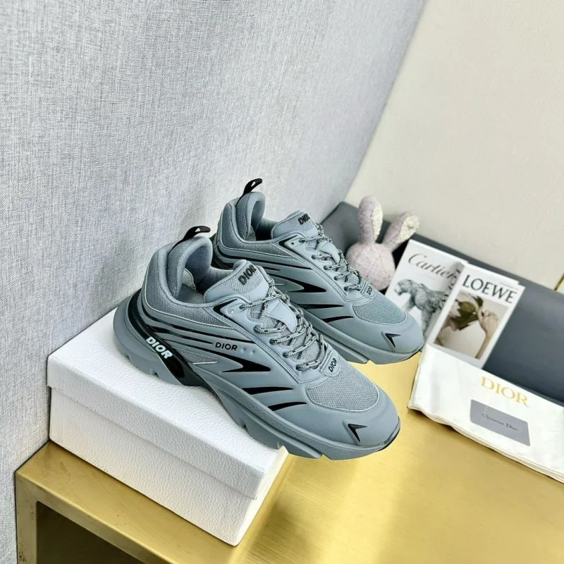 Bargain Christian Dior Sneaker
