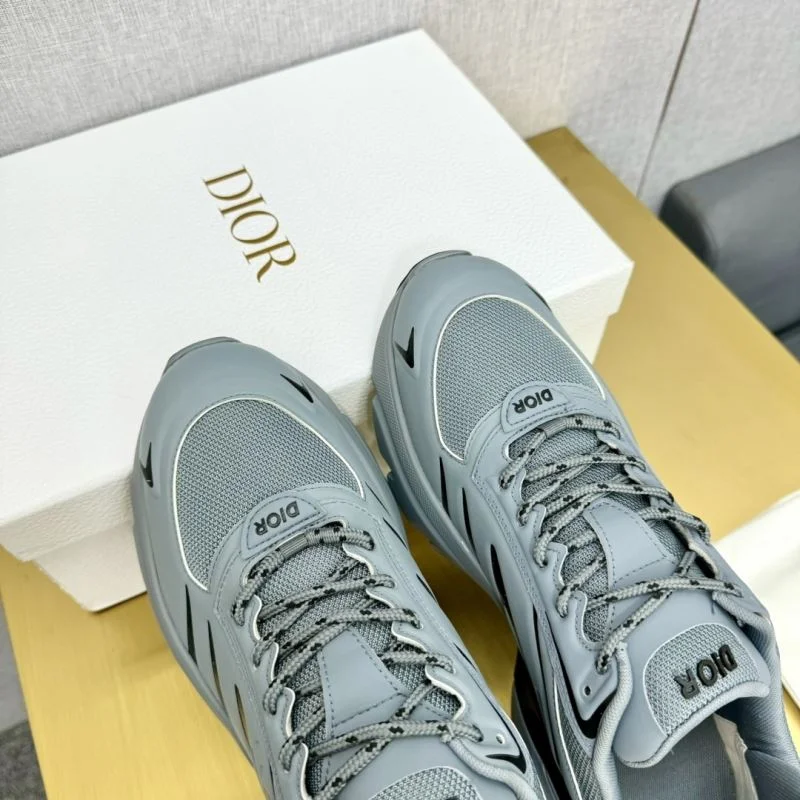 Bargain Christian Dior Sneaker