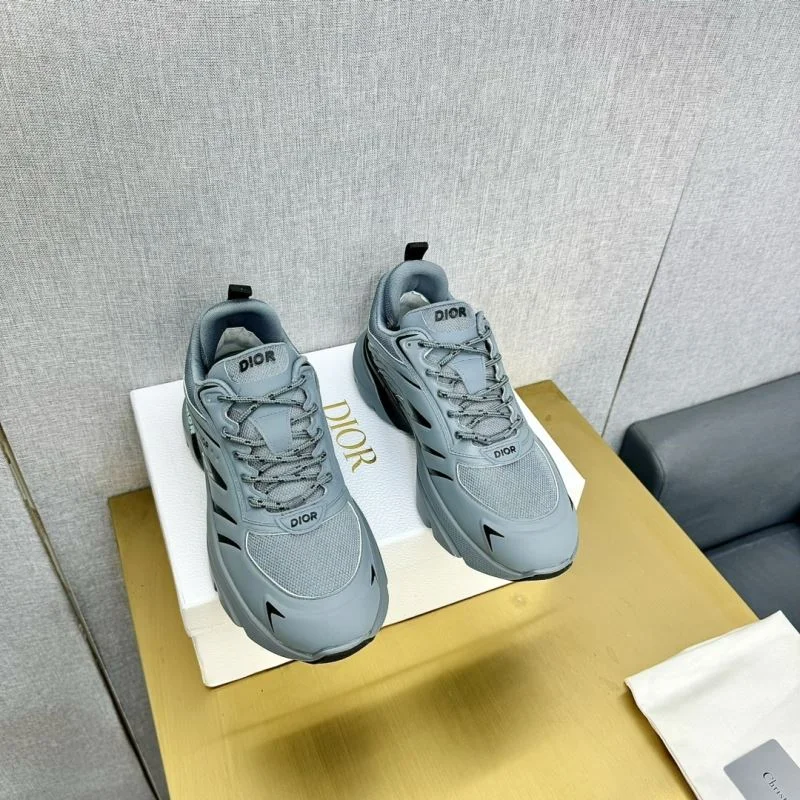 Bargain Christian Dior Sneaker