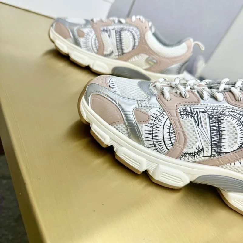 Perfect replica Christian Dior Sneaker