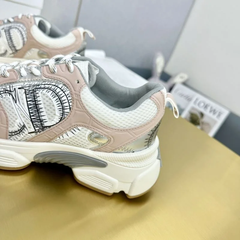 Perfect replica Christian Dior Sneaker