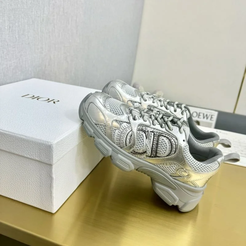 Exact replica Christian Dior Sneaker