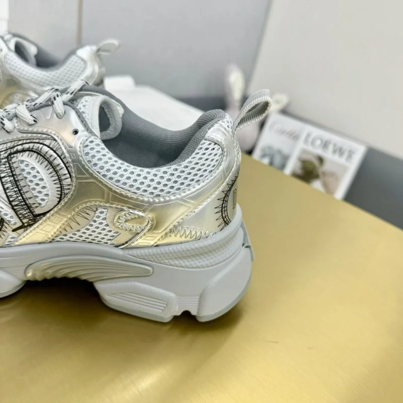 Exact replica Christian Dior Sneaker