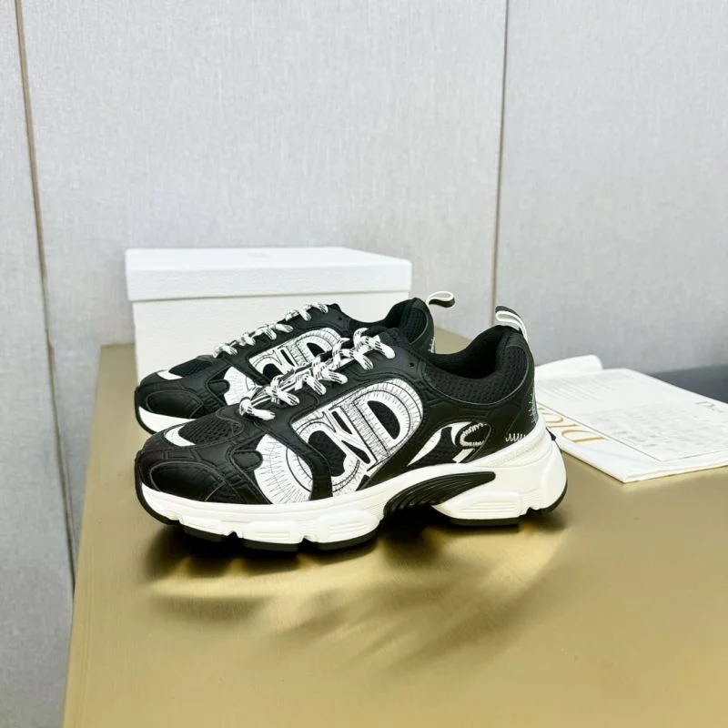 Christian Dior Sneaker