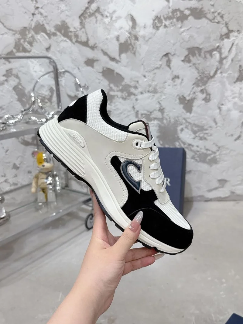 Bargain Christian Dior Sneaker