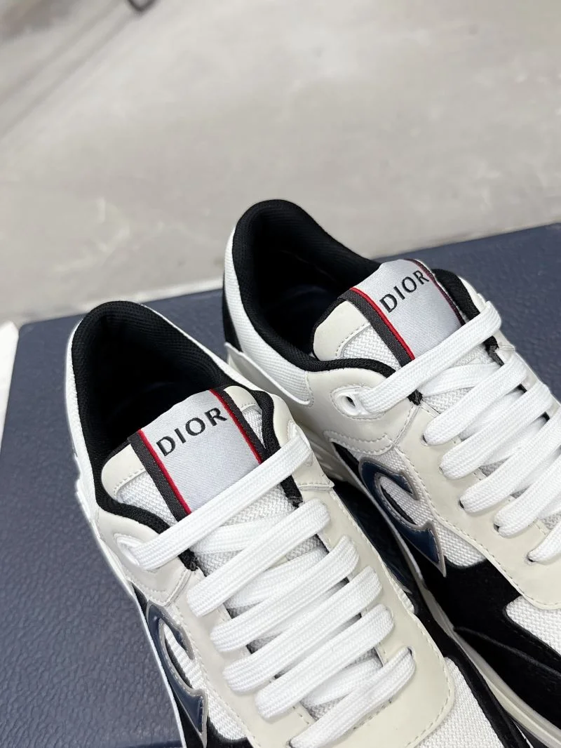 Bargain Christian Dior Sneaker