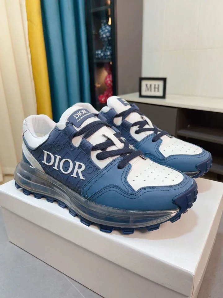 Real Christian Dior Sneaker