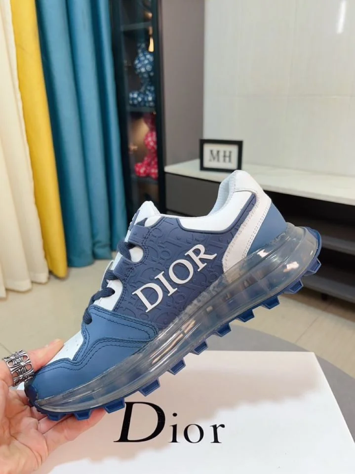 Real Christian Dior Sneaker
